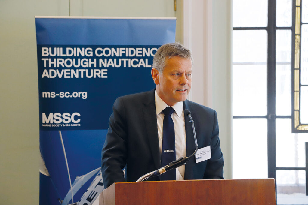 Shootin' the Breeze... with Darrell Bate - All At Sea