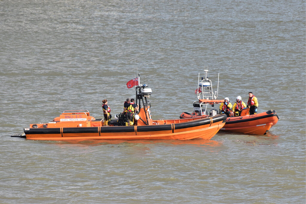 RNLI to lead BSAC 70th Anniversary Thames Boat Run - All At Sea
