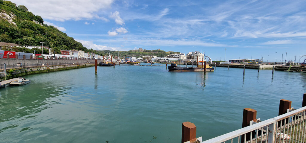 Walcon Marine begins work on the reconfiguration of Wellington Dock in ...