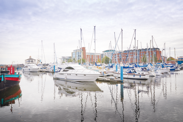 Hull Waterside & Marina - All At Sea