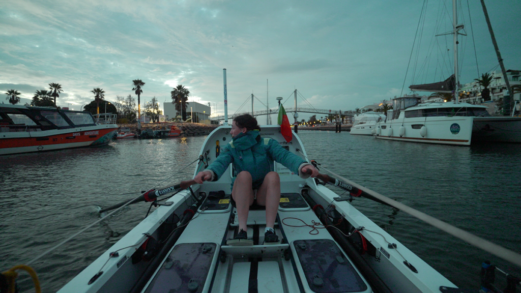21-year-old Zara Lachlan completes her first 1000 miles of rowing ...