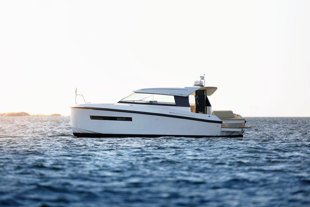 Delta 33 Coupé to be unveiled at South Coast & Green Tech Boat Show ...