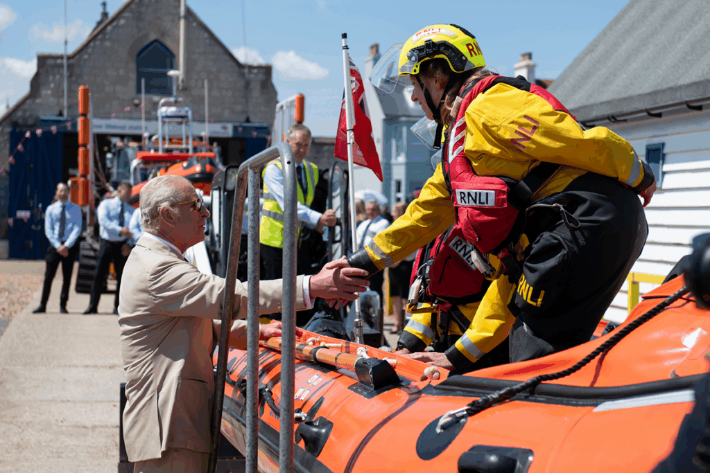 His Majesty The King makes first official RNLI visit since becoming ...