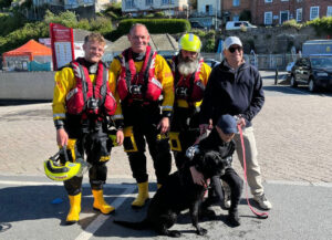 RNLI volunteers rescue dog stranded at base of cliff after fall - All ...